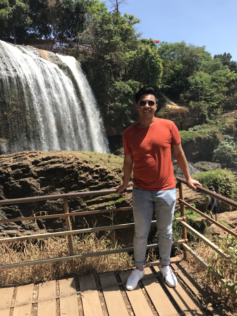 Coming and Going: Students Return Home in Spring 2020 - Bridging Borders